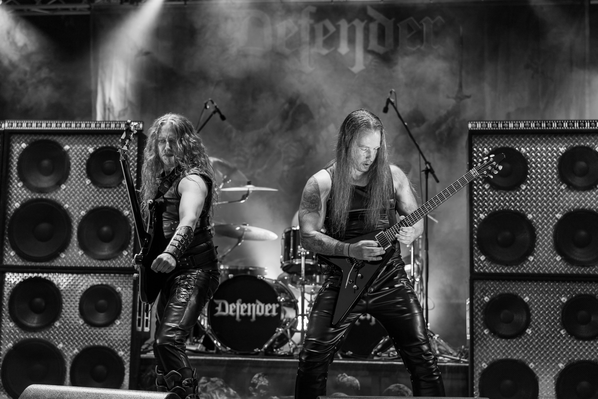 DEFENDER - The Official Defender Website - HOME